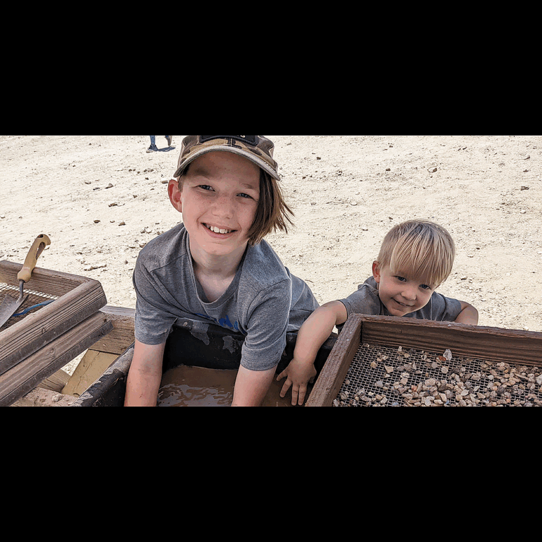 Mine – DigForGems – OceanView & Pala Chief Mines – American Gem Tours ...